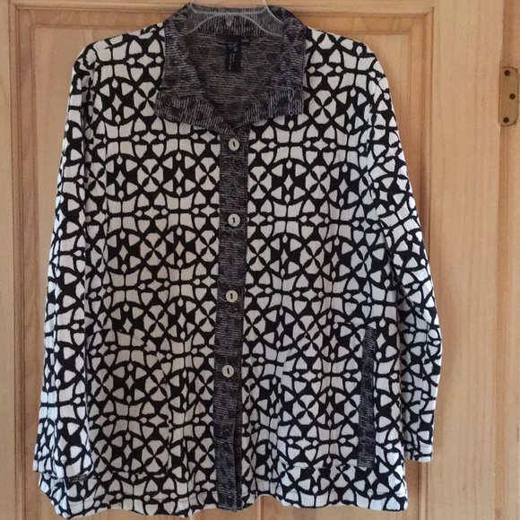 Focus | Jackets & Coats | Fun Black And White Shirt Jacket | Poshmark